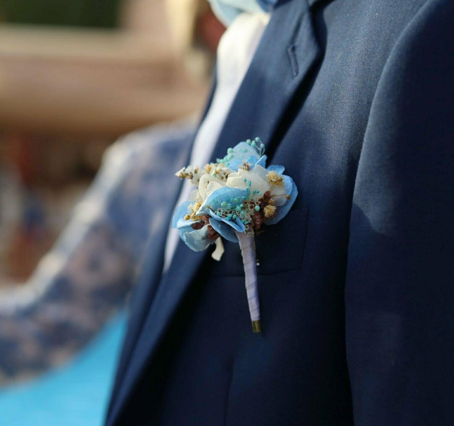 Boutonnière de marié artisanale en fleurs séchées & stabilisées bleu ...